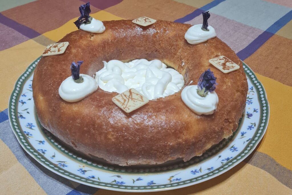 Le baba au rhum : recette et histoire du gâteau préféré de Stanislas